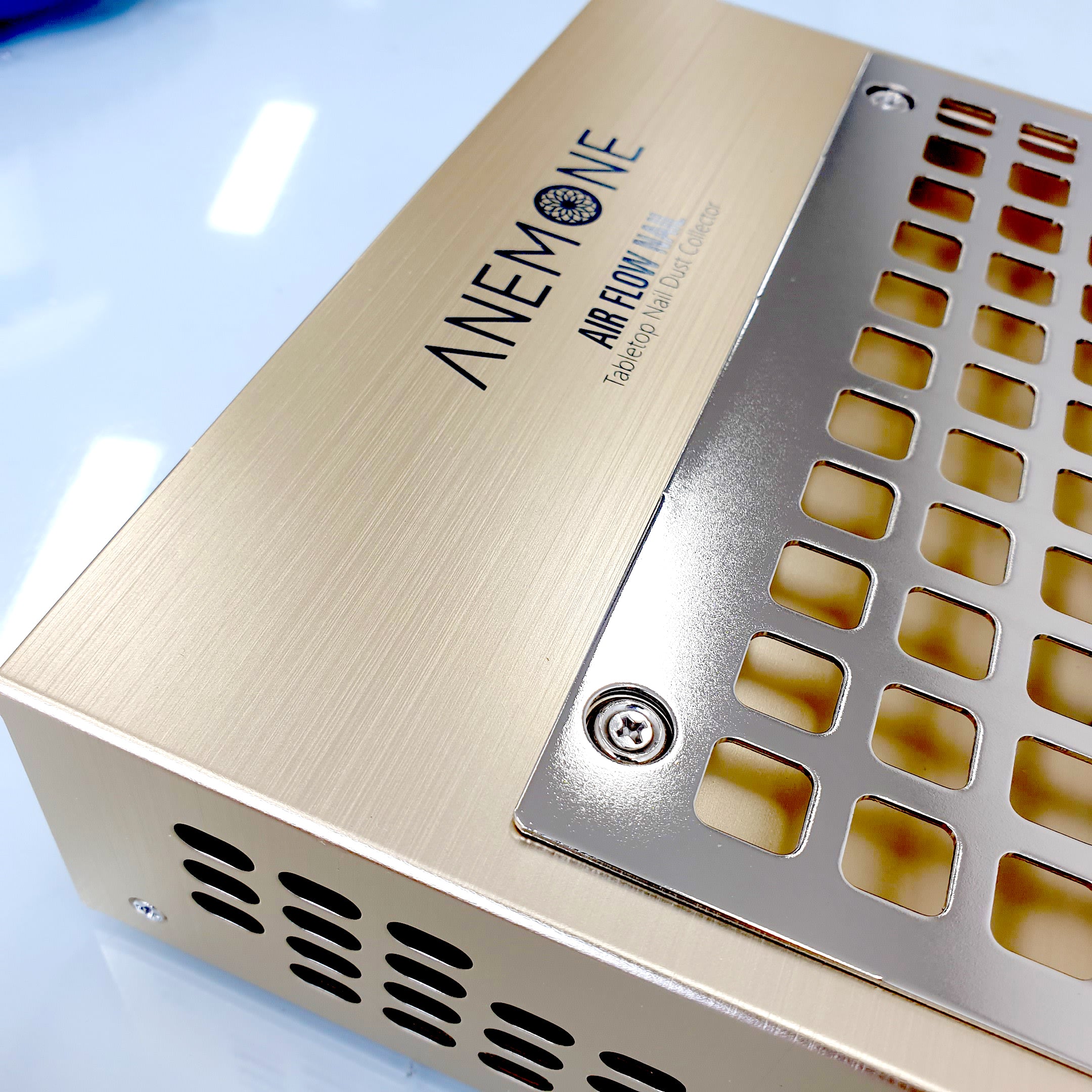 Anemone Dust cordless dust collector CHAMPAGNE GOLD – Luna Beauty Store Australia